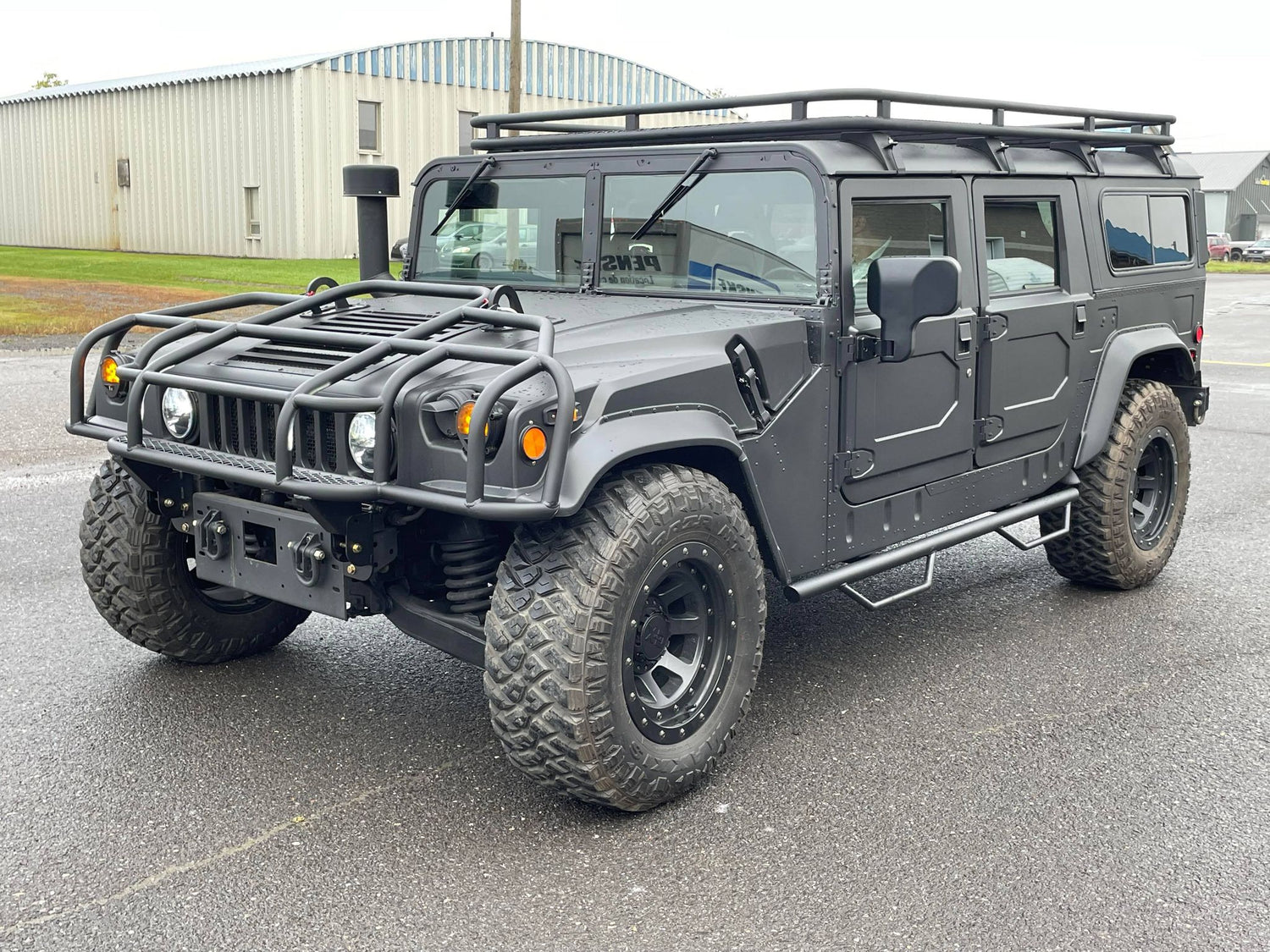 MONSTER WAGON – Vince Army Truck